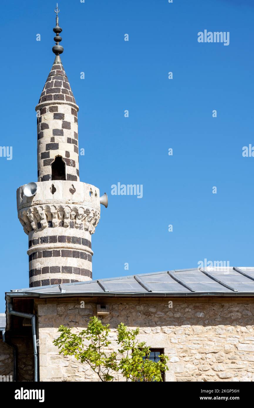 Asien, Türkei, Elazig, Harput, Minarett der Alacalı Camii Stock Photo ...