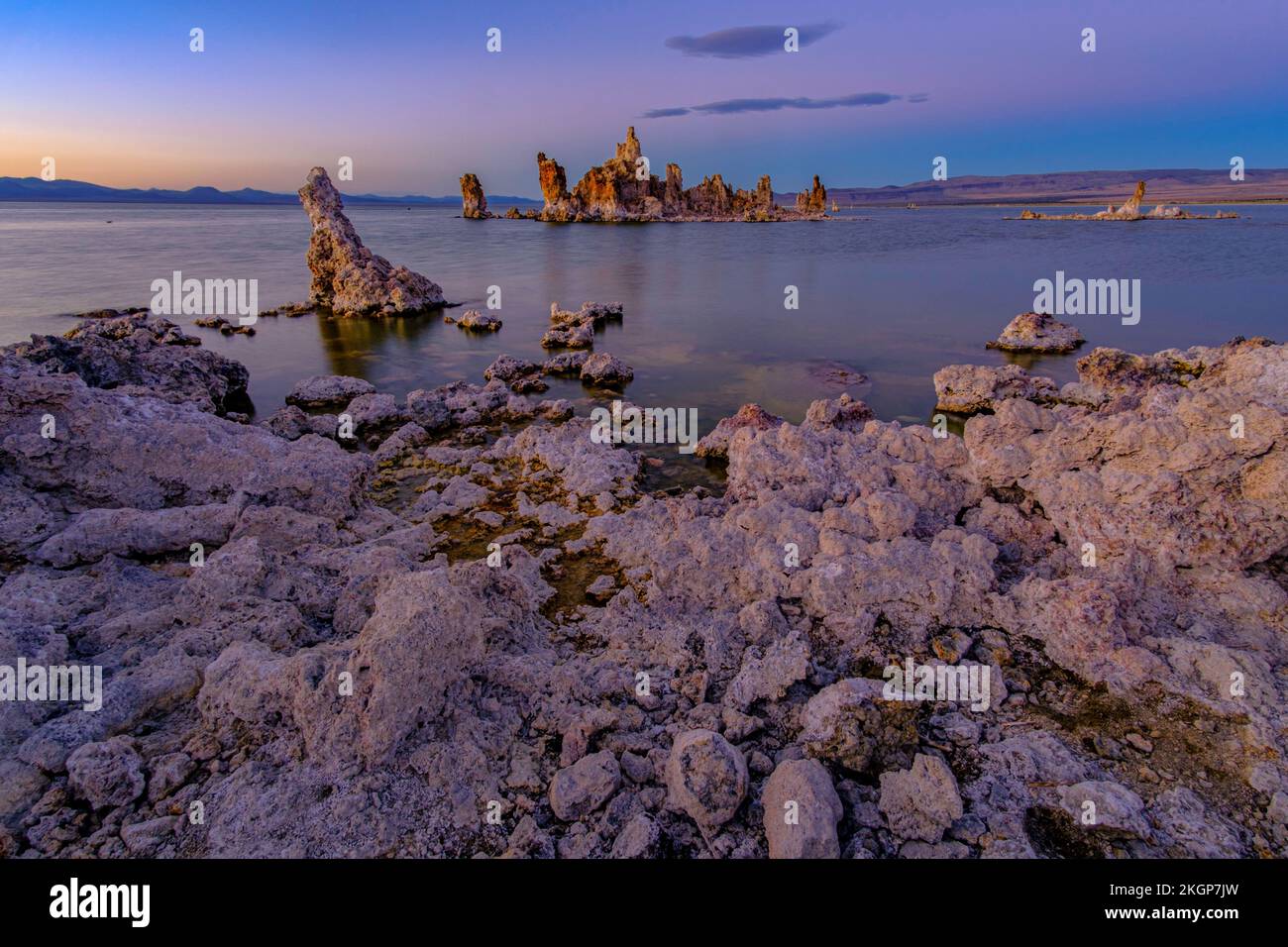 The mesmerizing Mono Lake with beautiful rocks in the water under the ...
