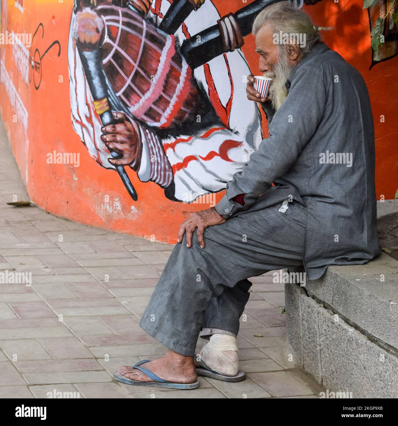 Bangladesh poverty boy hi-res stock photography and images - Alamy