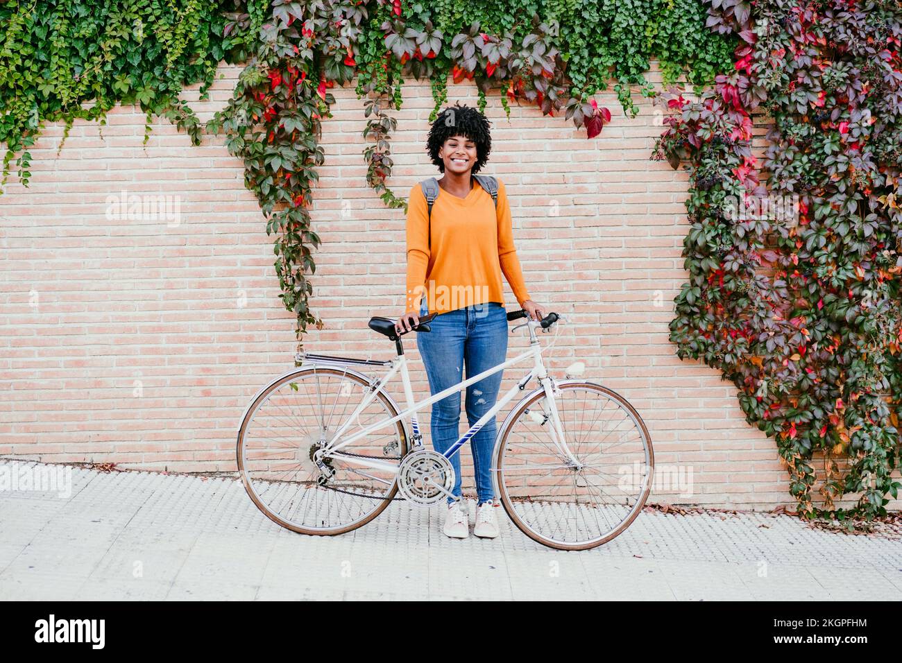 Ivy creeping woman hi-res stock photography and images - Alamy
