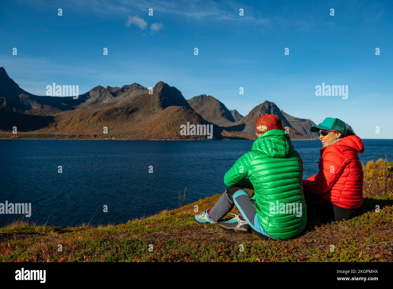 Friends vacation norway fjord hi-res stock photography and images - Alamy