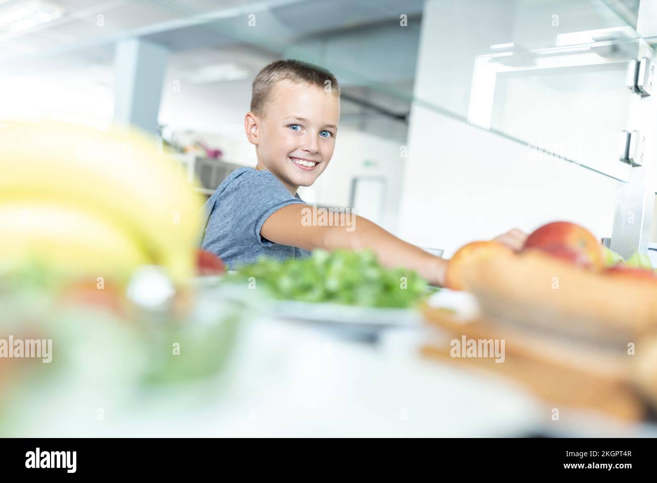 Break time hi-res stock photography and images - Alamy