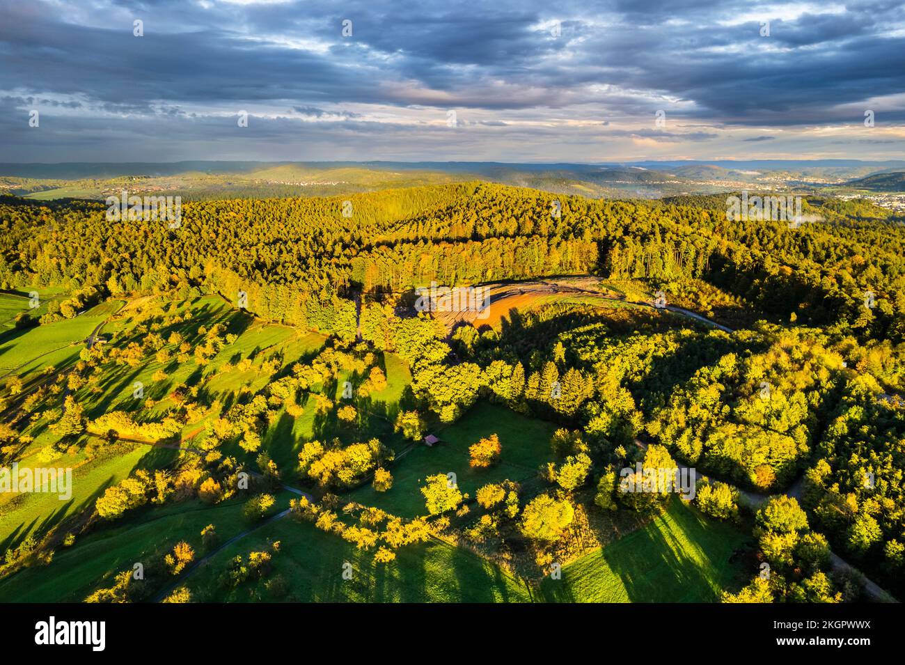 Cloud forest drone hi-res stock photography and images - Alamy