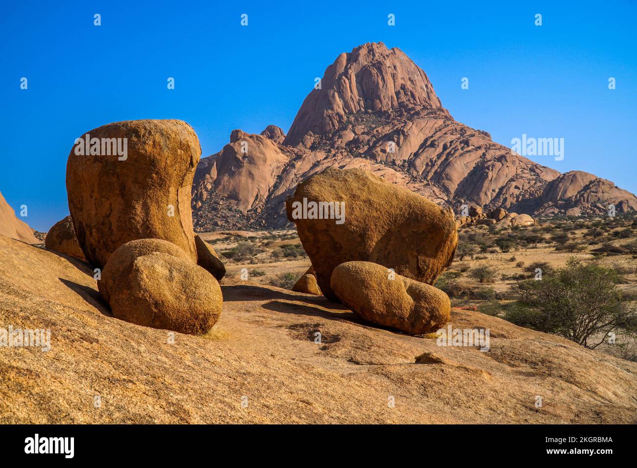 The landscape of the Spitzkoppe granite peaks in Namibia Stock Photo ...