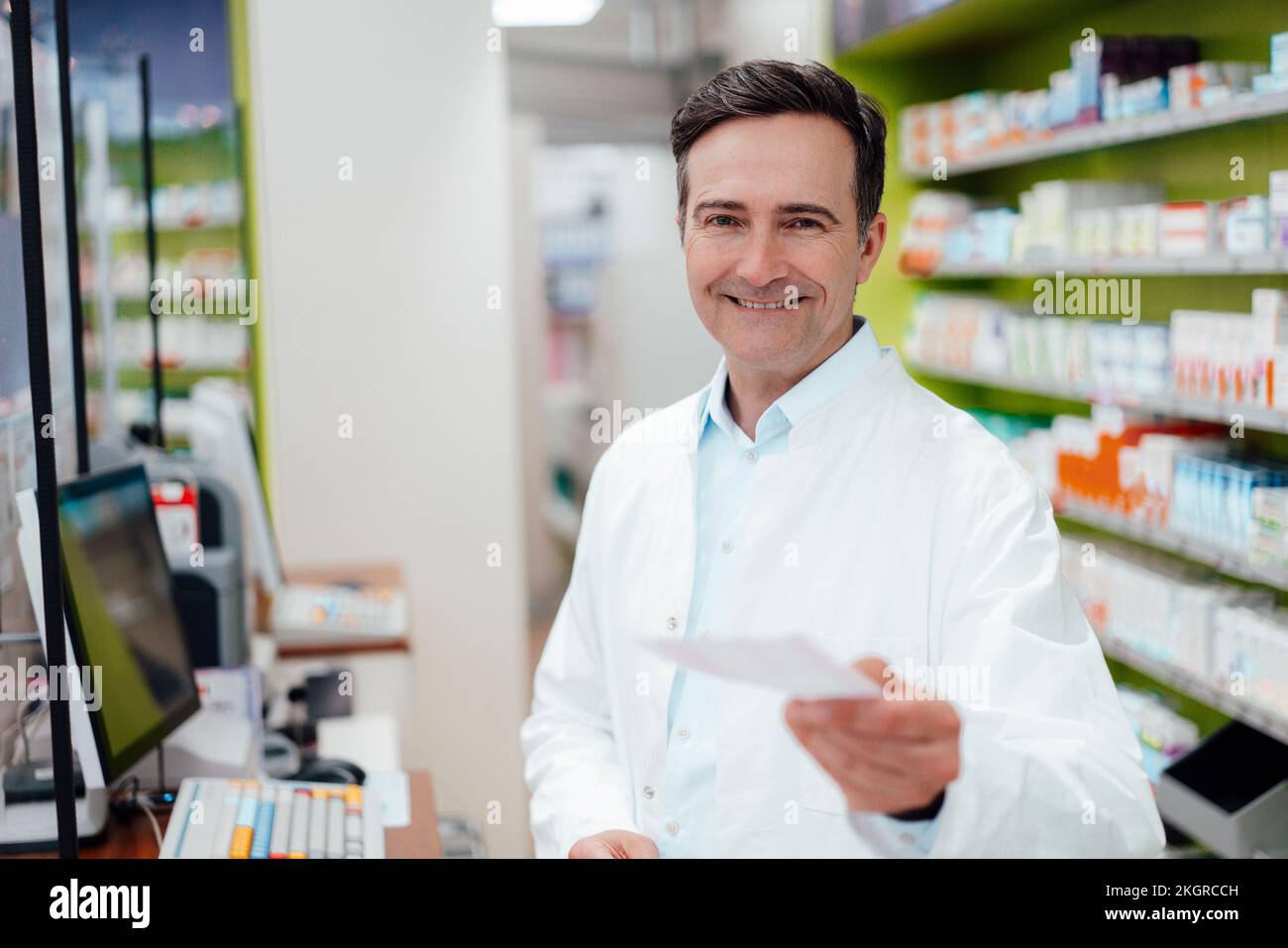Prescription laboratory hi-res stock photography and images - Alamy