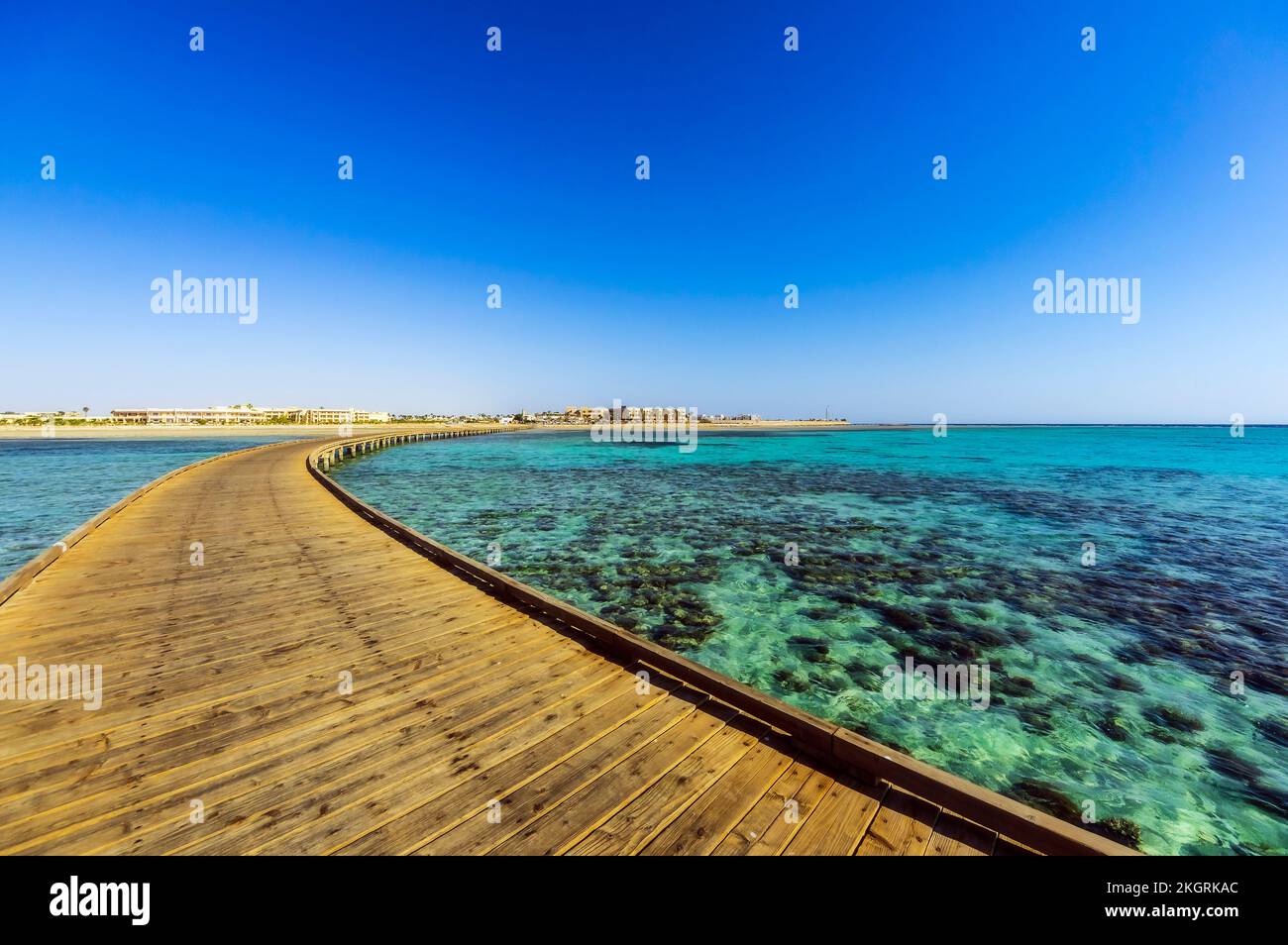 Egypt, Red Sea Governorate, Empty boardwalk in Soma Bay Stock Photo - Alamy