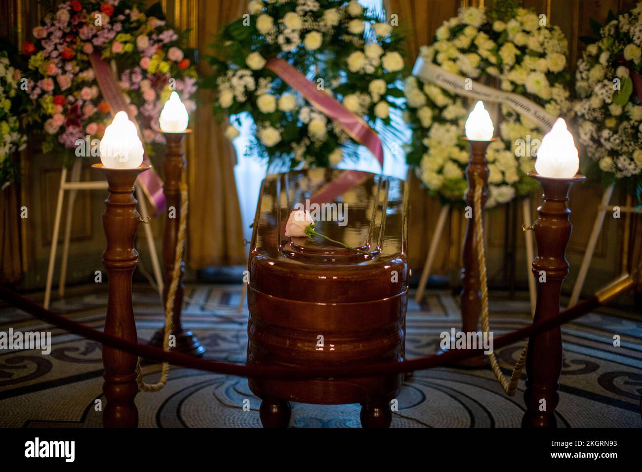 Madrid, Spain. 23rd Nov, 2022. A display of the coffin with the body of ...