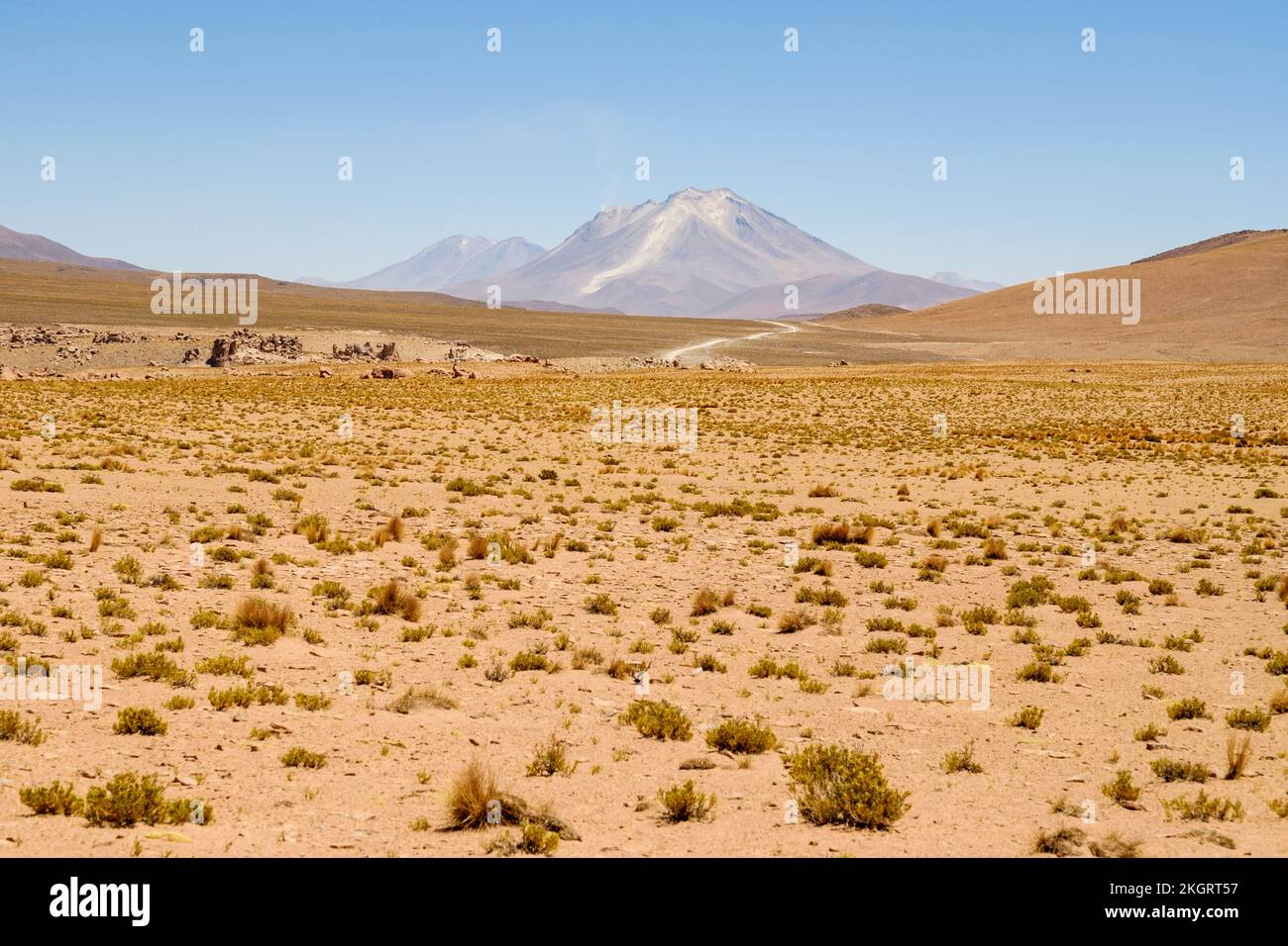 Volcán Ollagüe or Ollague Volcano in the Altiplano Boliviano or High ...