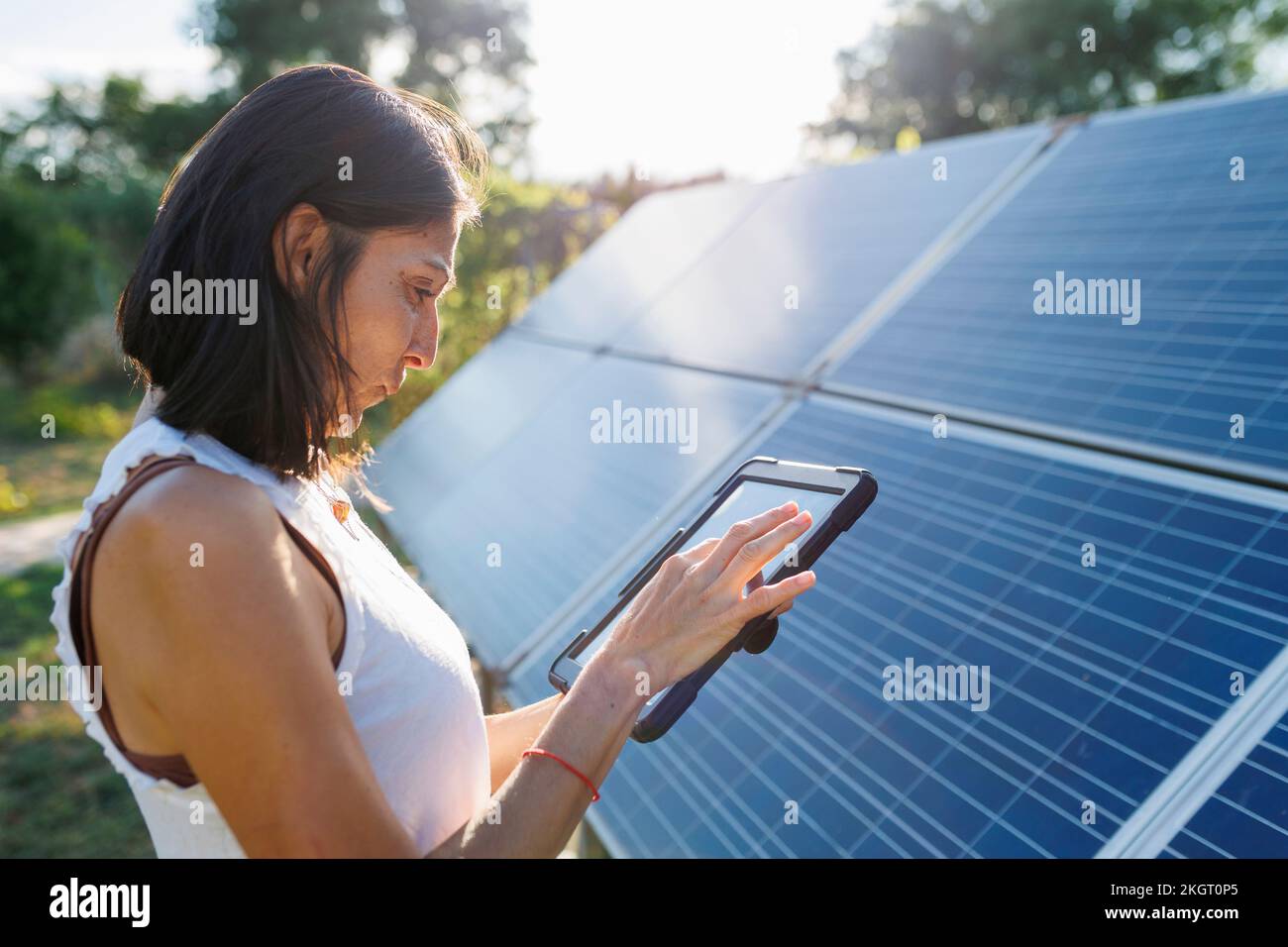 Solar control panels hi-res stock photography and images - Alamy