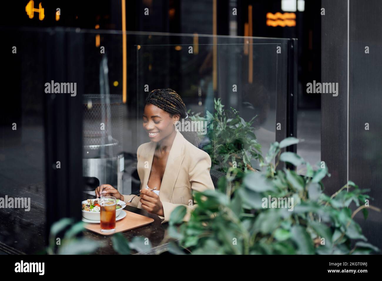 Food cafeteria hi-res stock photography and images - Alamy