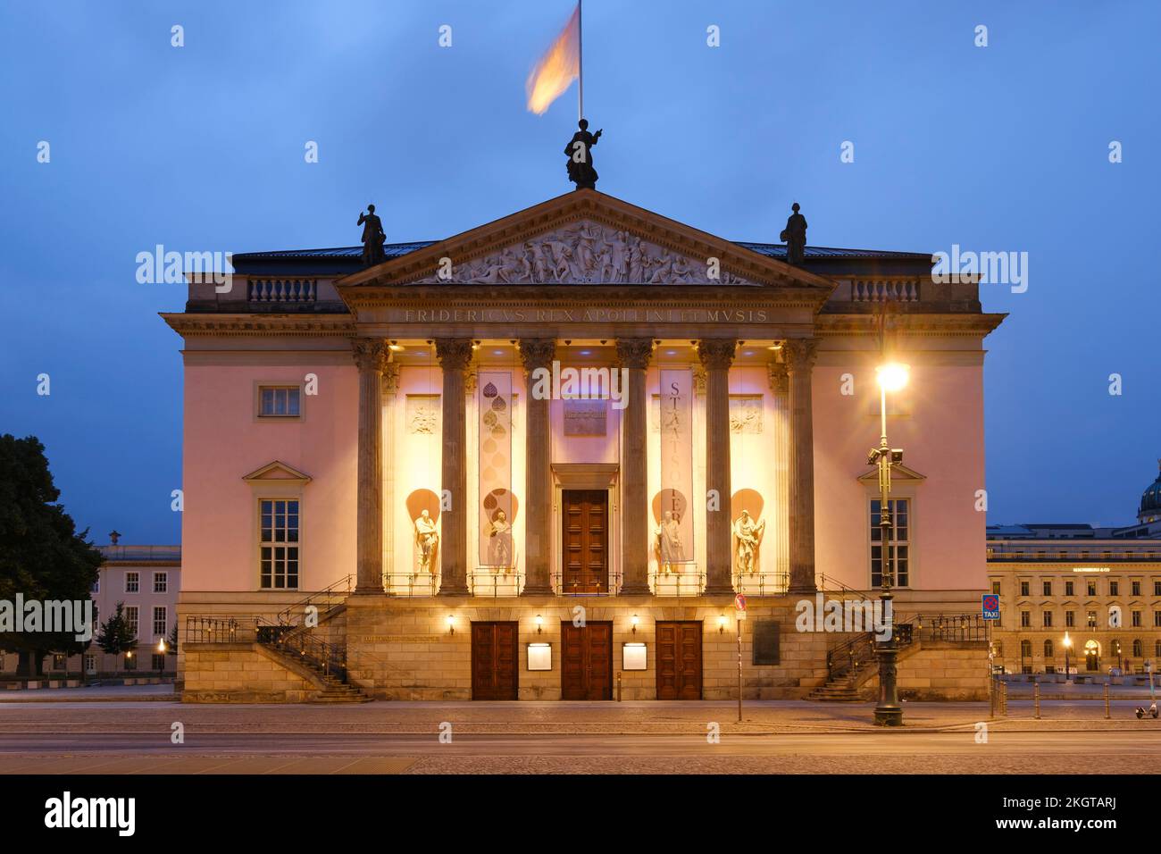 Berlin opera house exterior hi-res stock photography and images - Alamy