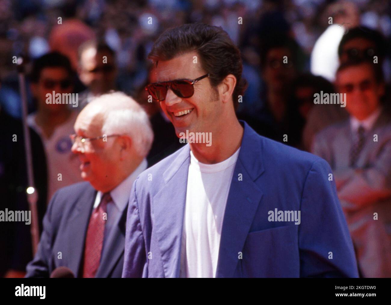 Mel Gibson hand and footprints ceremony on August 23, 1993 at the Mann ...