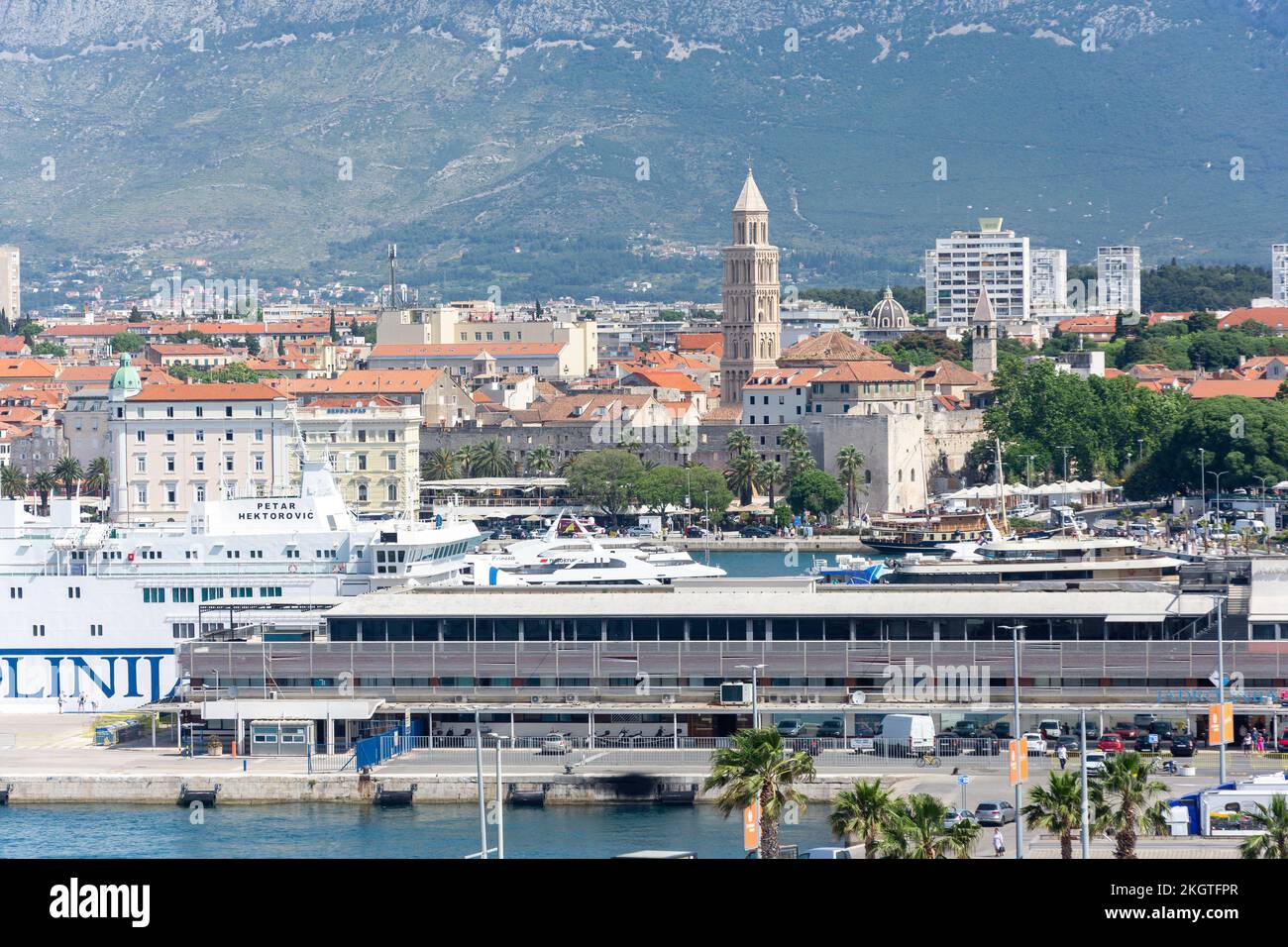 Splitcity hi-res stock photography and images - Alamy