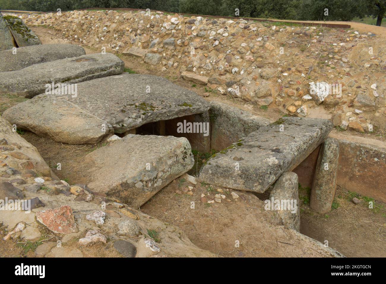 Archaeological remains in Lacara. Stone slabs covering the corridor of ...