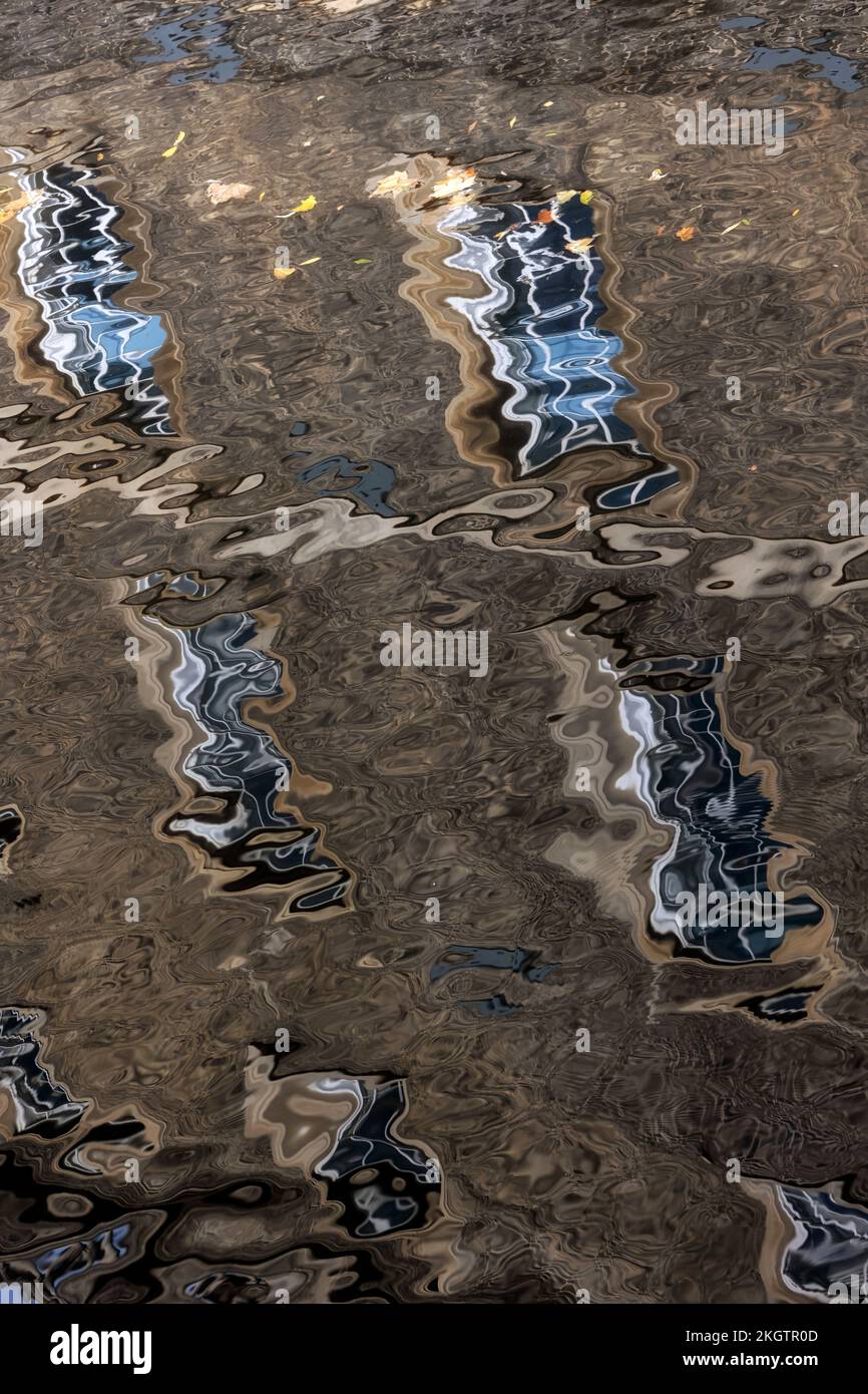 BACKGROUND TEXTURE - Small windows reflected in water Stock Photo - Alamy