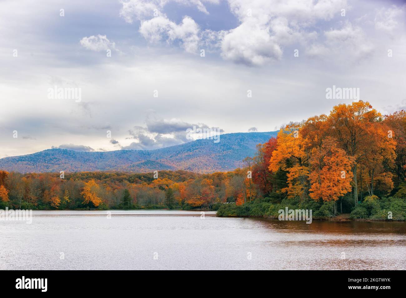 Price Lake at Autmn time in the scenic Blue Ridge Park Way in North ...