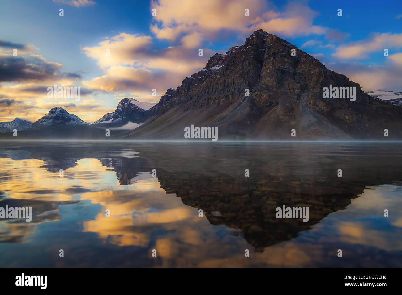 Panoramic sunrise reflections in hi-res stock photography and images - Alamy