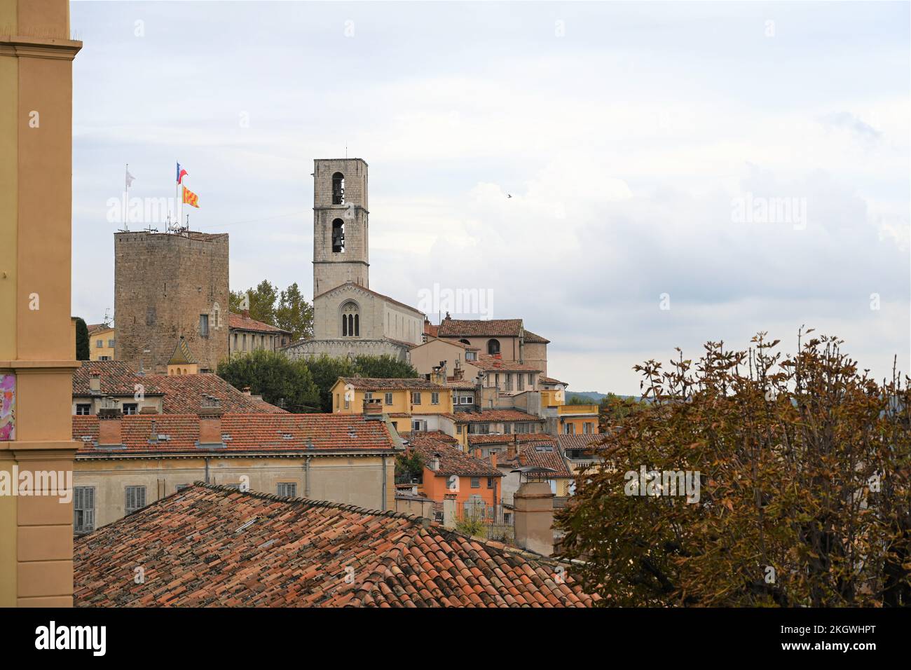 Village of grasse hi-res stock photography and images - Alamy