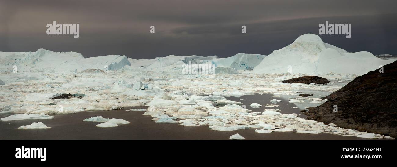 Ilulissat Ice field, Ilulissat, Greenland Stock Photo - Alamy