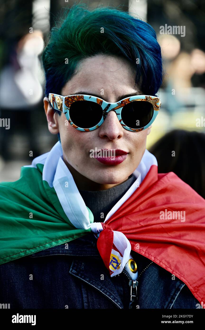 Woman life freedom amini hi-res stock photography and images - Alamy