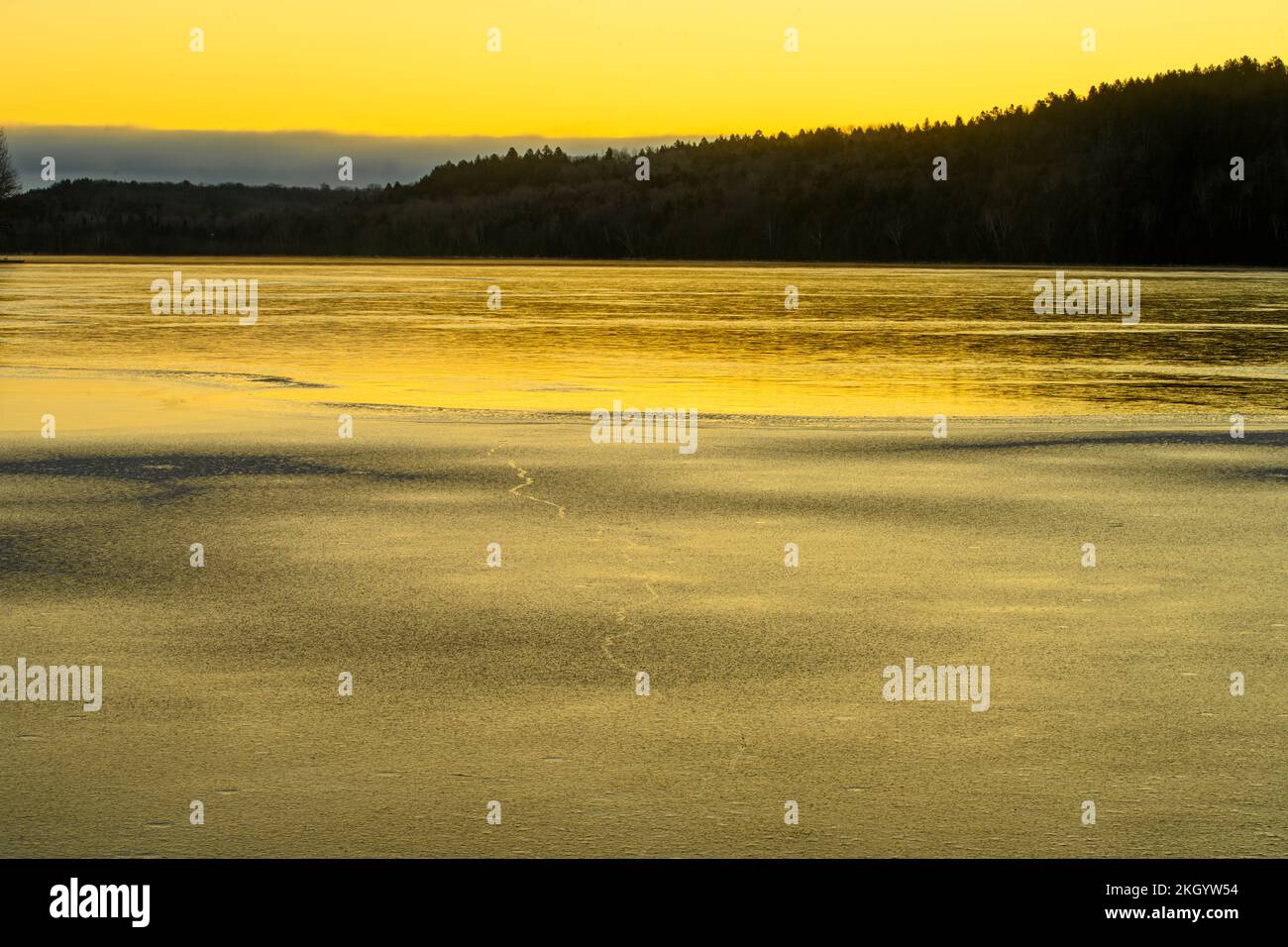 Frozen Simon Lake at sunset, Greater Sudbury, Ontario, Canada Stock ...