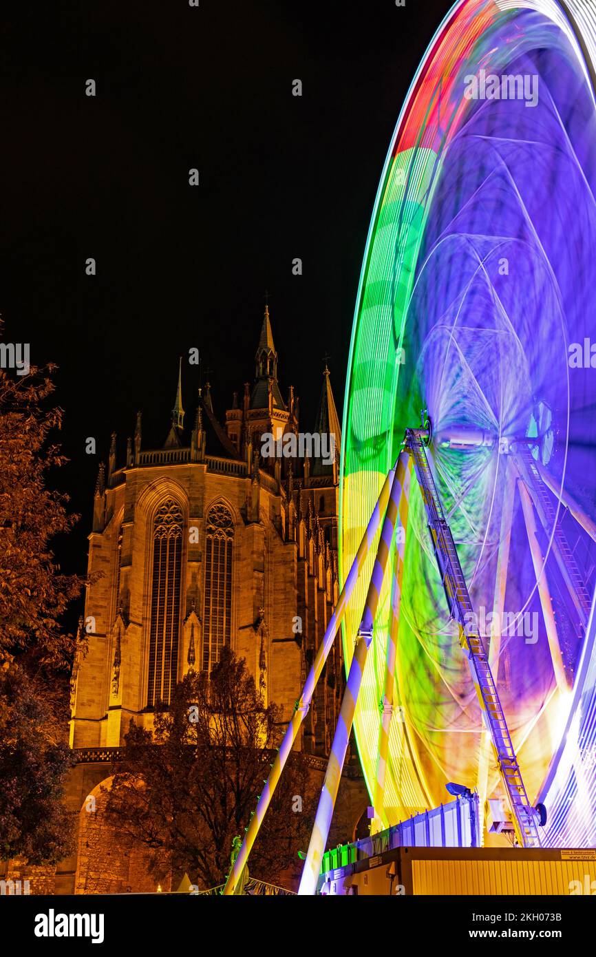 christmas market on the cathedral square in Erfurt with ferris wheel in ...
