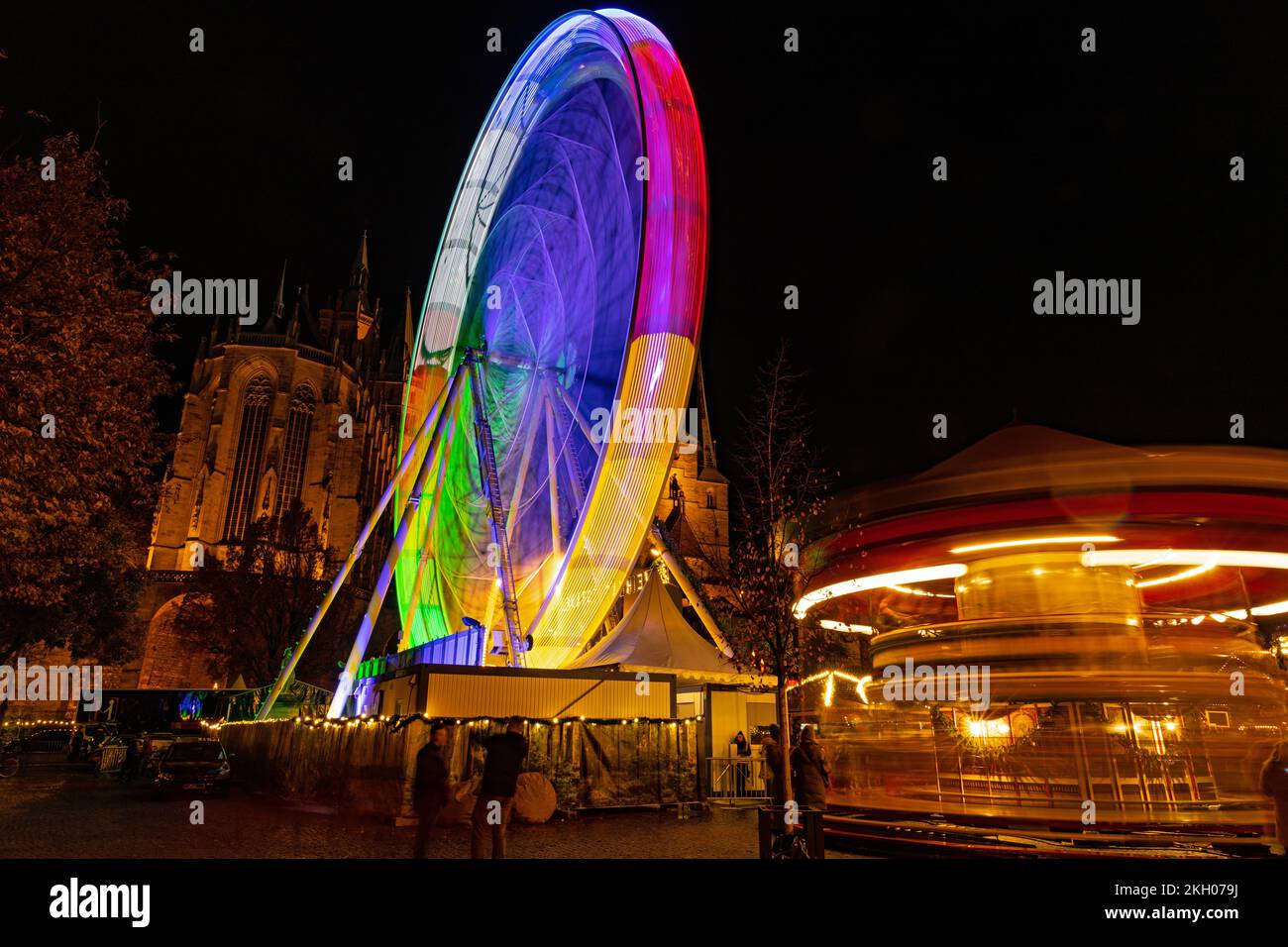 christmas market on the cathedral square in Erfurt with ferris wheel in ...