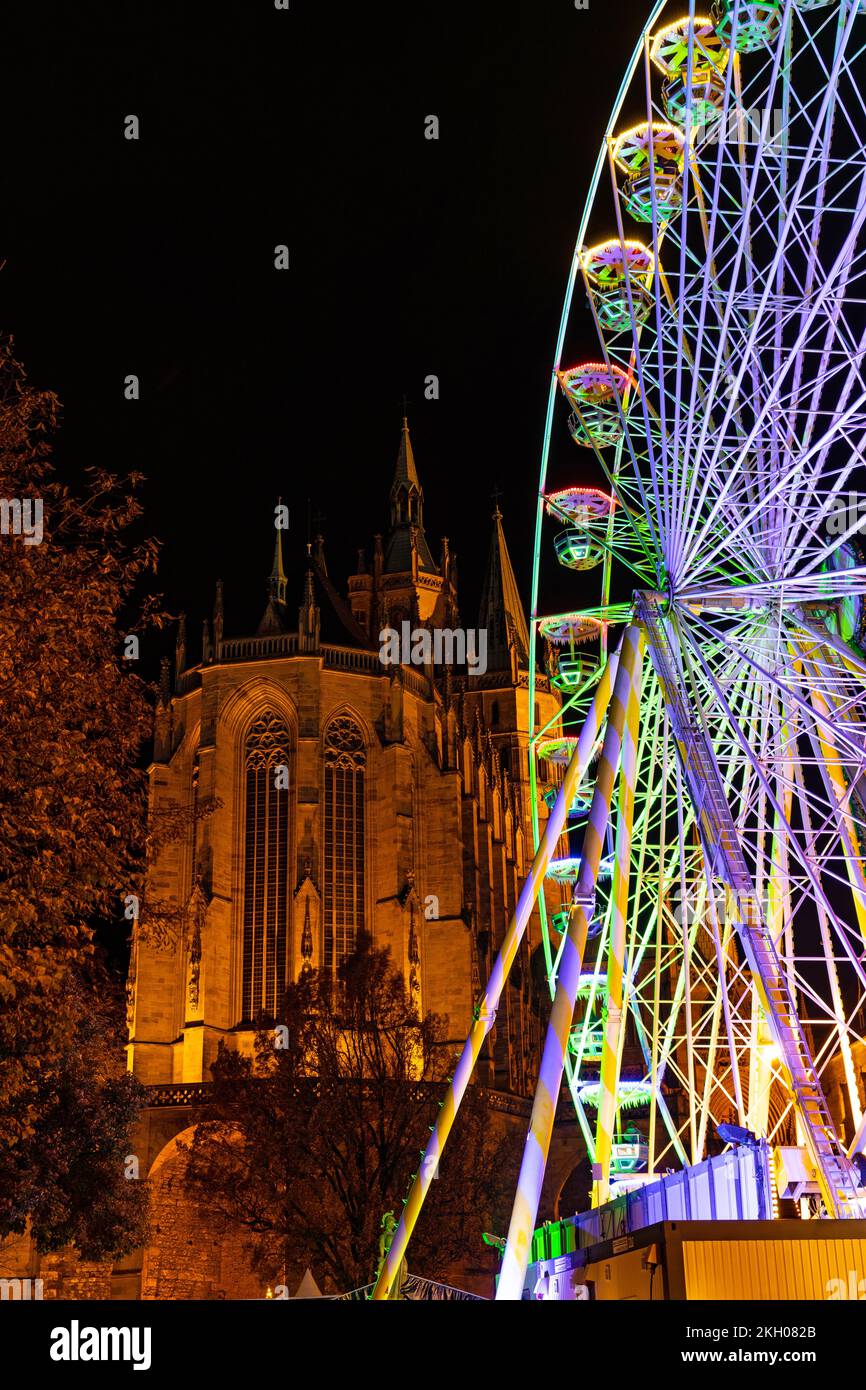 christmas market on the cathedral square in Erfurt with ferris wheel in ...