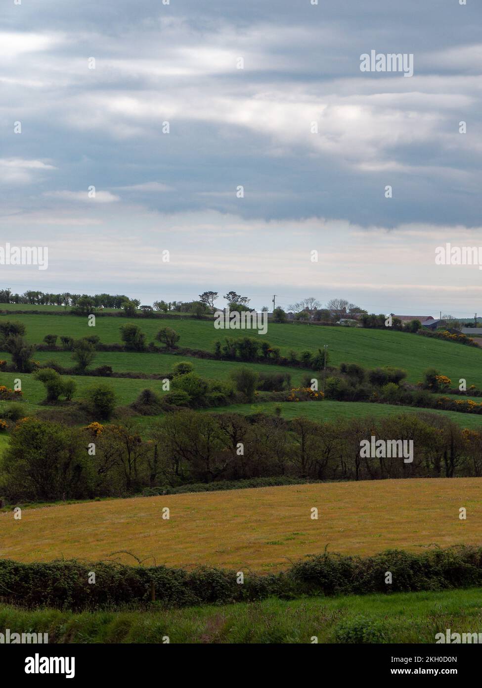 Picturesque Irish hills under a beautiful cloudy sky. Irish nature ...