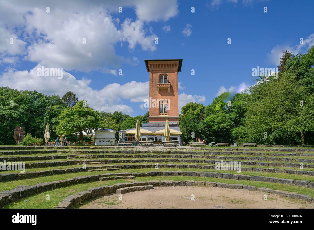 Biergarten Der Turm, Neroberg, Wiesbaden, Hessen, Deutschland Stock ...