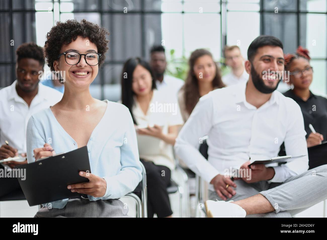 Women seminar work hi-res stock photography and images - Alamy
