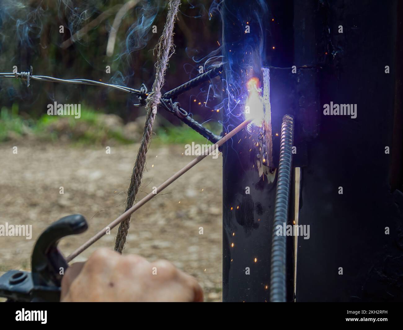 Close-up photography of the poor action of a welding electrode due to ...