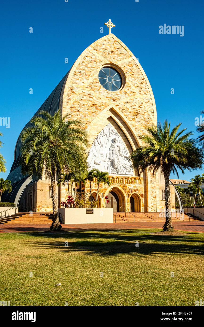 Ave Maria Catholic Church, Annunciation Circle, Ave Maria, Florida ...