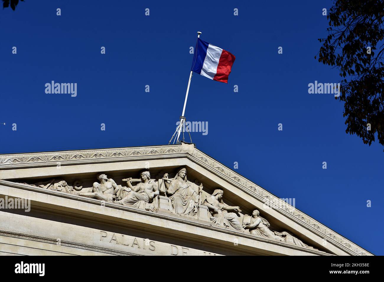 Place monthyon hi-res stock photography and images - Alamy