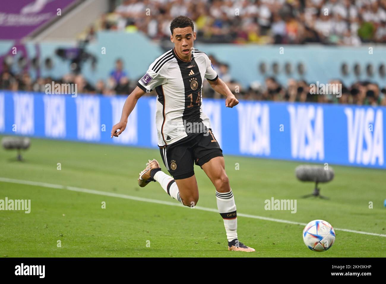 Jamal MUSIALA (GER), action, single action, single image, cut out, full ...