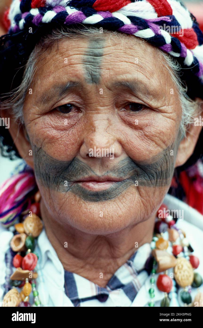 An elderly Ami Woman at the Toroko Gorge area of Taiwan Stock Photo - Alamy