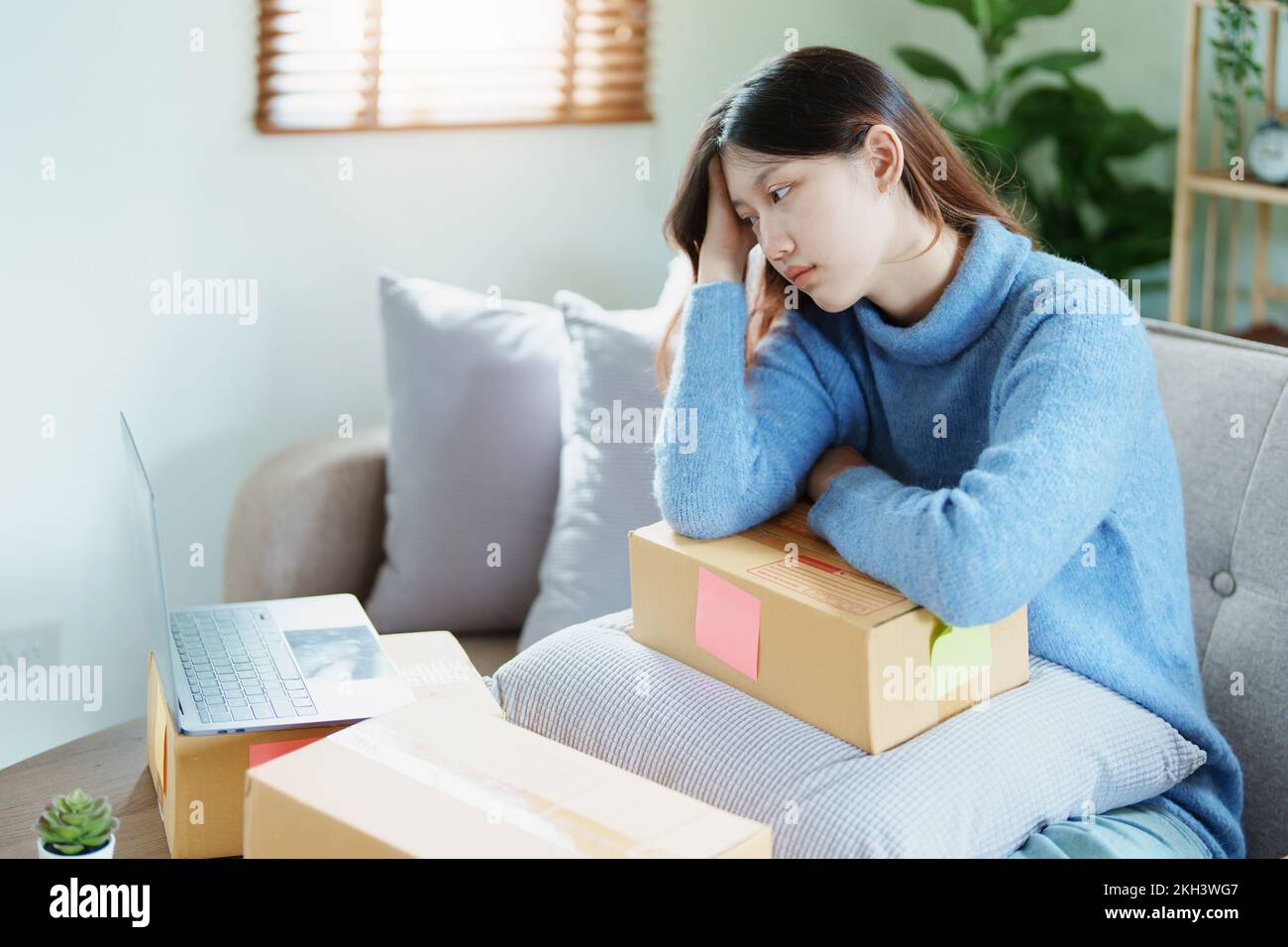 Starting small business entrepreneur of independent Asian woman showing ...