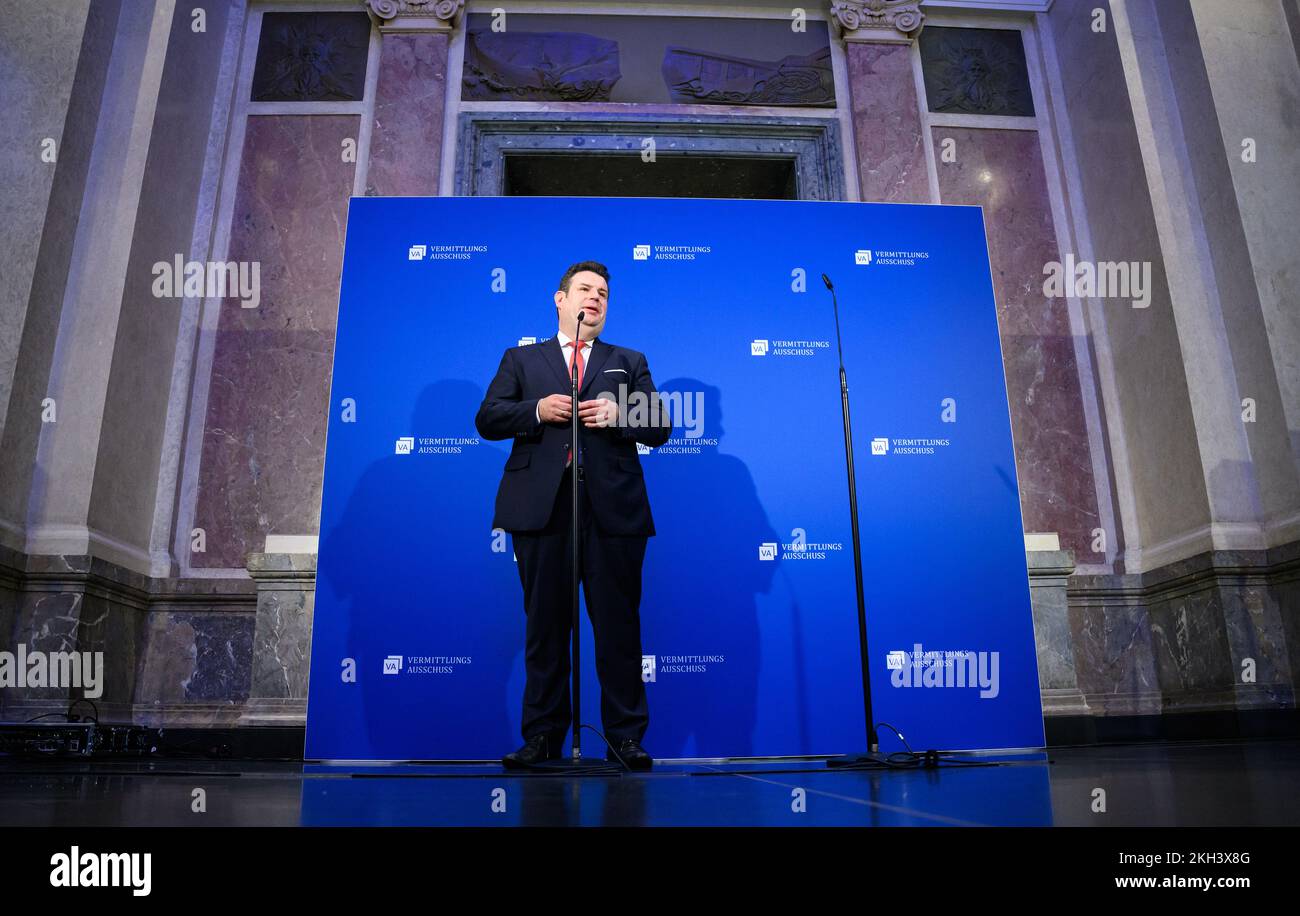 Berlin, Germany. 23rd Nov, 2022. Hubertus Heil (SPD), Federal Minister ...