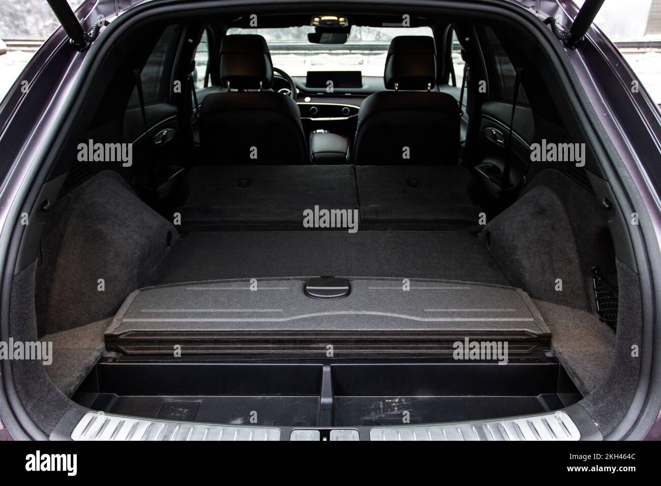Huge, clean and empty car trunk in interior of compact suv. Rear view ...