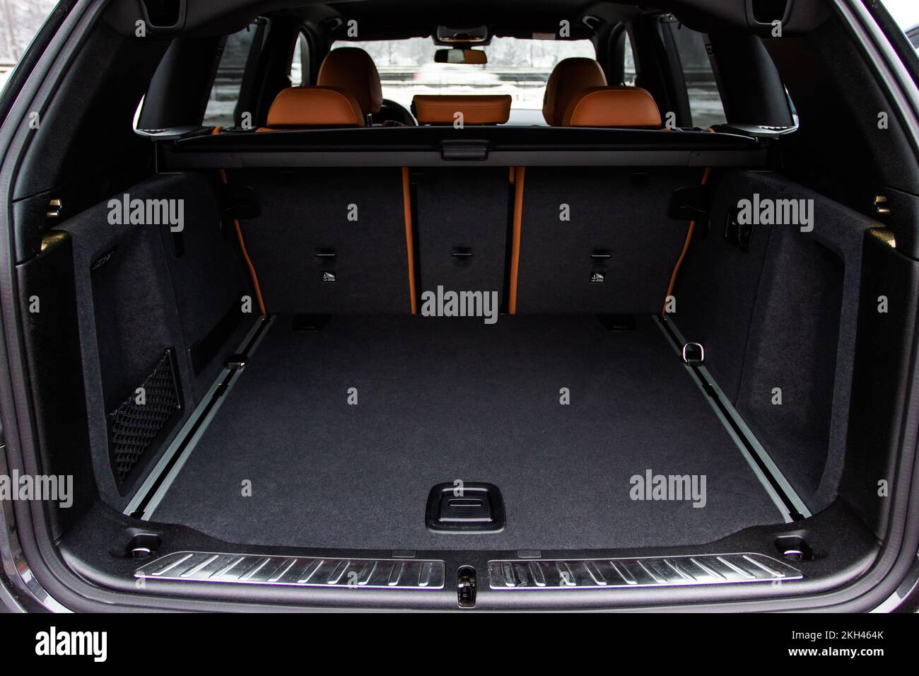 Huge, clean and empty car trunk in interior of compact suv. Rear view ...
