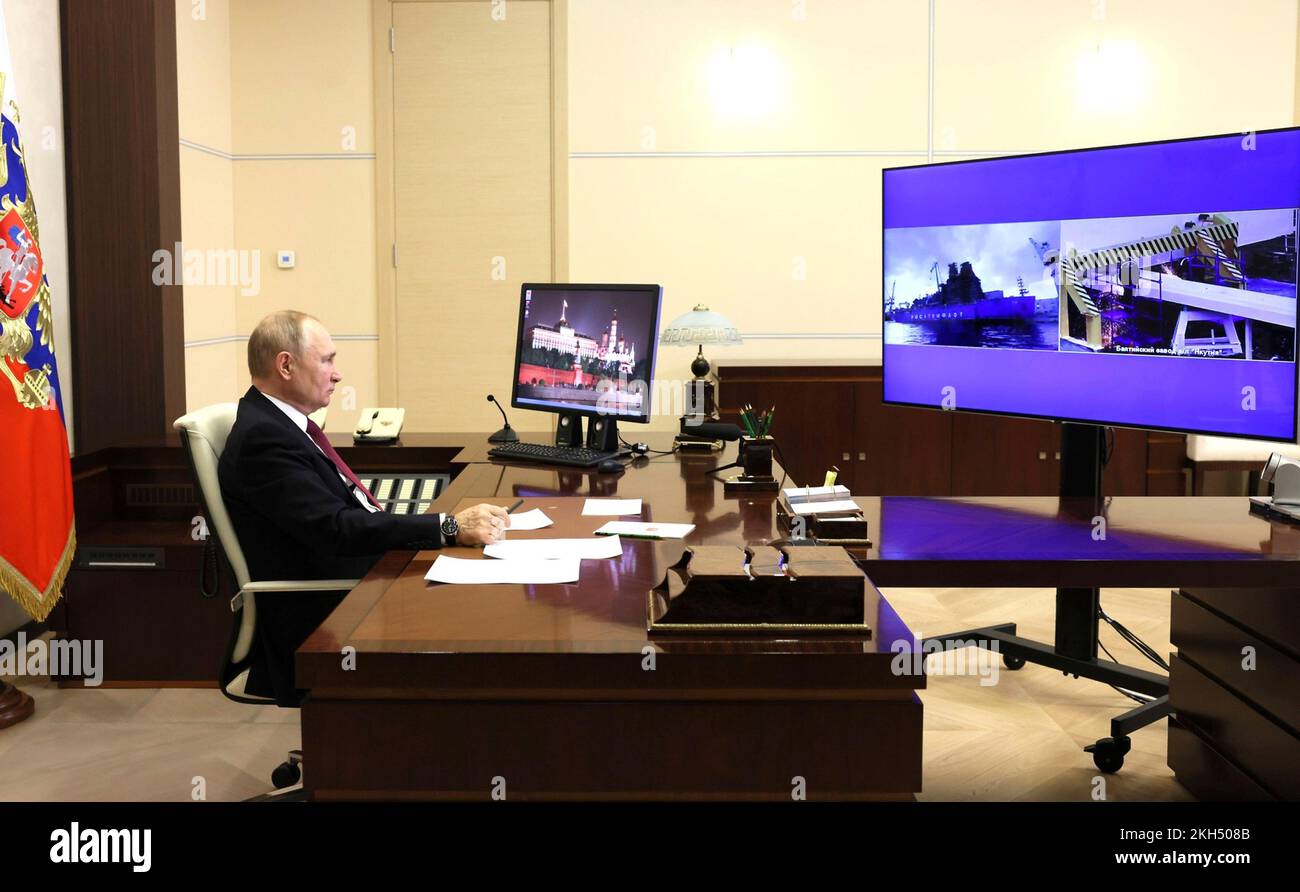 Novo-Ogaryovo, Russia. 22nd Nov, 2022. Russian President Vladimir Putin ...