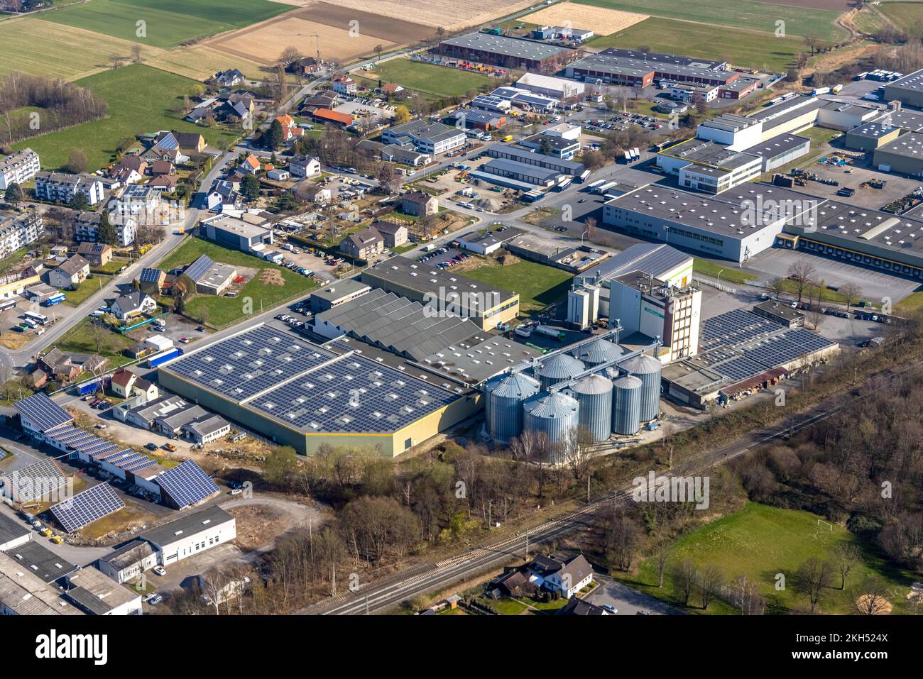Aerial view, Raiffeisen Sauerland Hellweg Lippe eG - Werl site in Zur ...