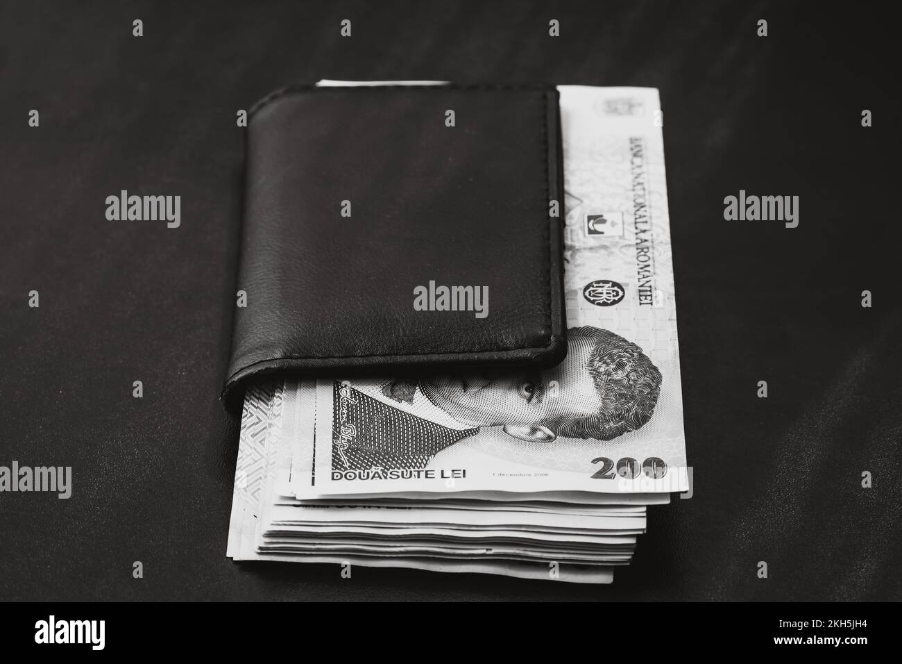 Man wallet with money on the table, wallet with money LEI close up ...