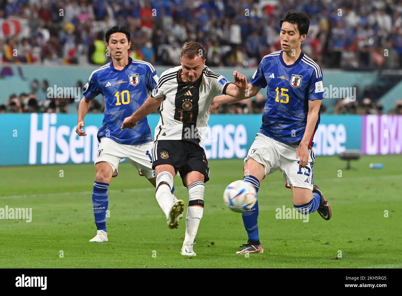Mario GOETZE (GER), action, duels versus KAMADA Daichi (JPN) . hi ...