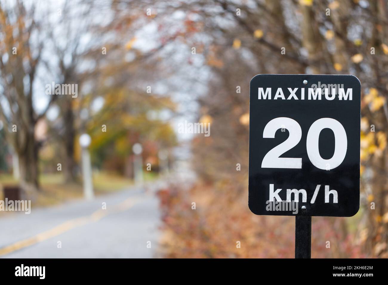 Track speed limit signs hi-res stock photography and images - Alamy