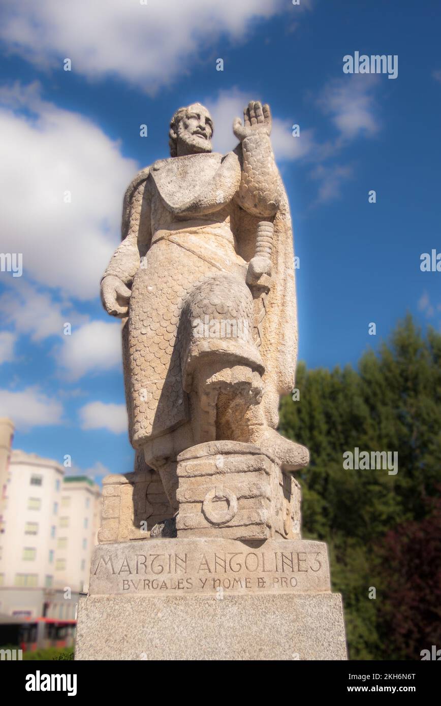 Statue of the knight Martín Antolinez, a supporter of El Cid, on the ...