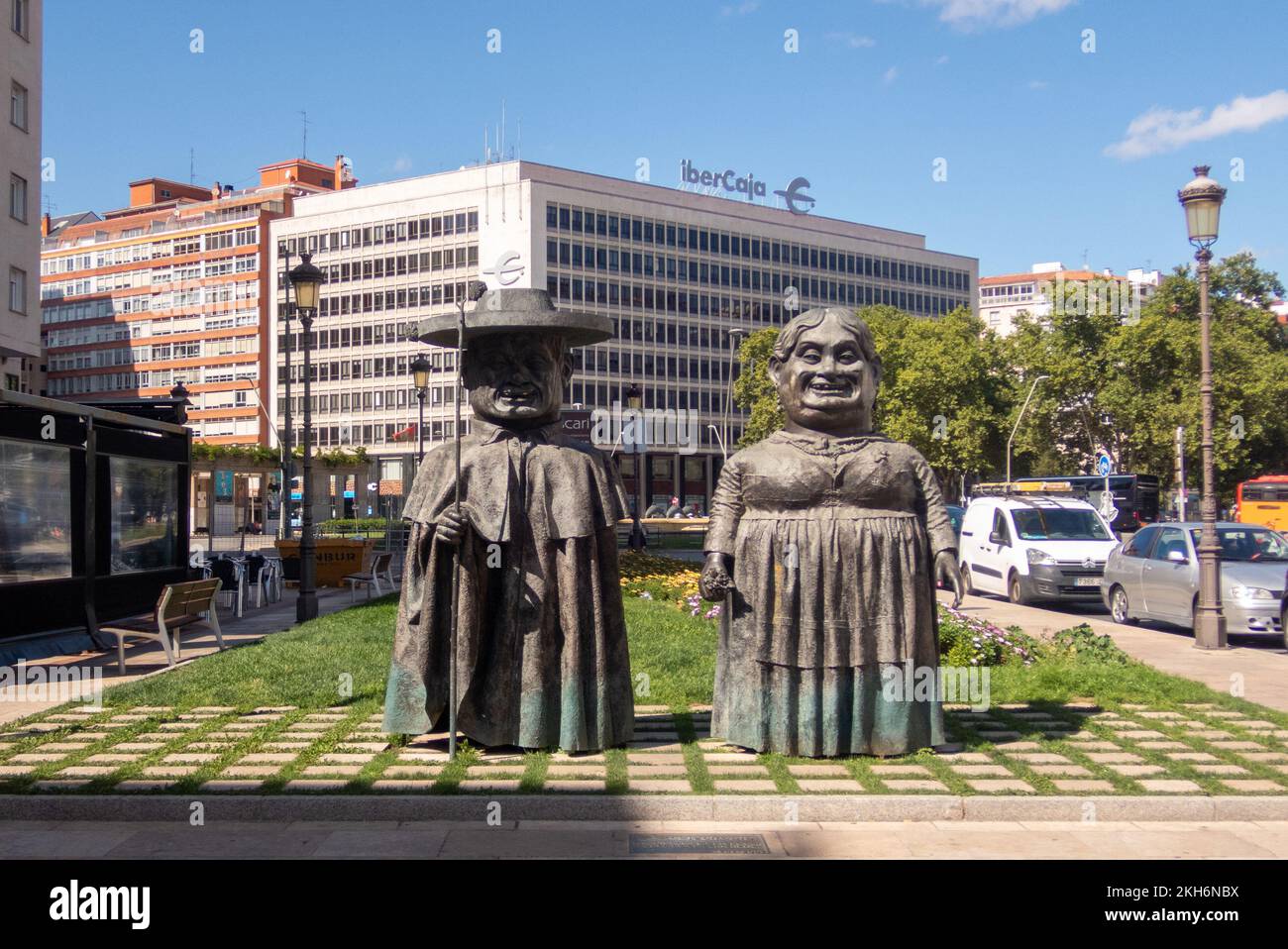 Gigantillos y gigantones hi-res stock photography and images - Alamy