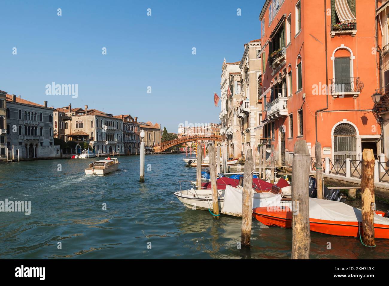Renaissance architectural style palace buildings and moored boats on ...