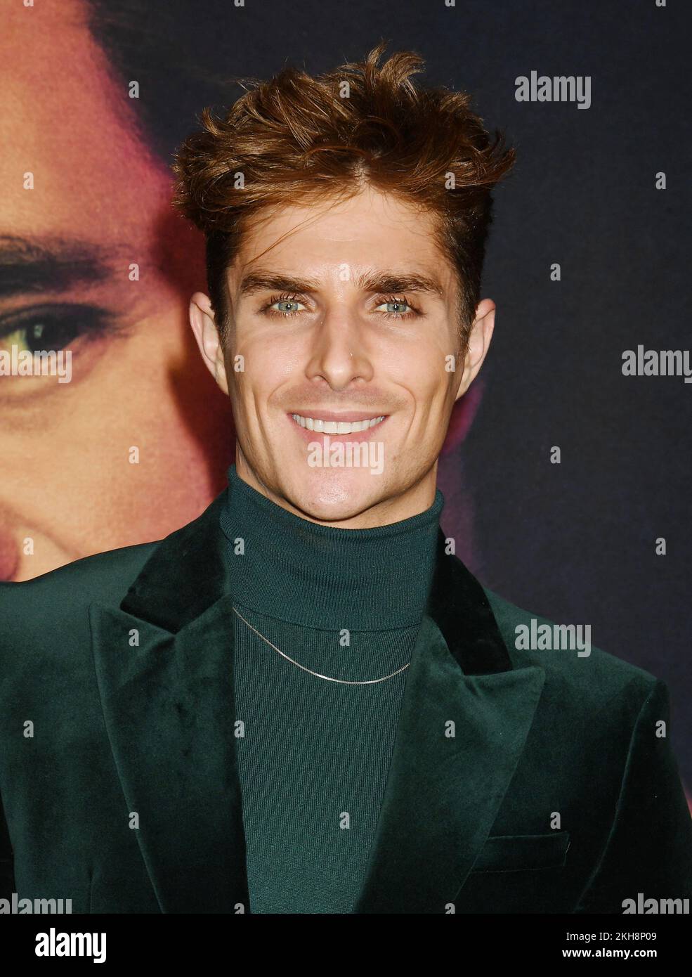 LOS ANGELES, CALIFORNIA - NOVEMBER 21: Alex Cubis attends Showtime's ...