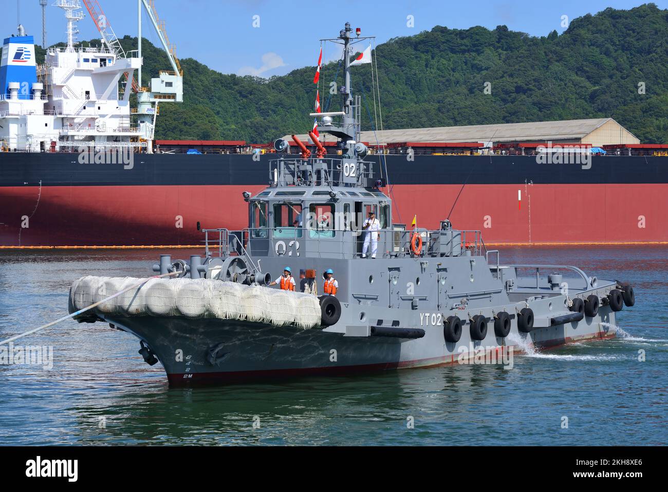 Tug boat and war ship hi-res stock photography and images - Alamy